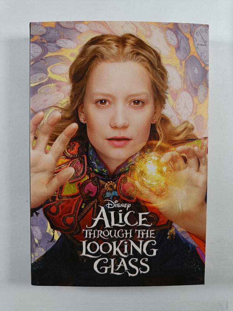 Tim Burton's Alice in Wonderland: Alice Through the Looking Glass (2 ...