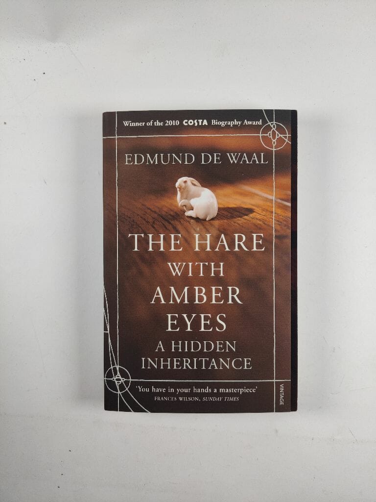 The Hare with Amber Eyes - Edmund de Waal od 69 Kč | Reknihy