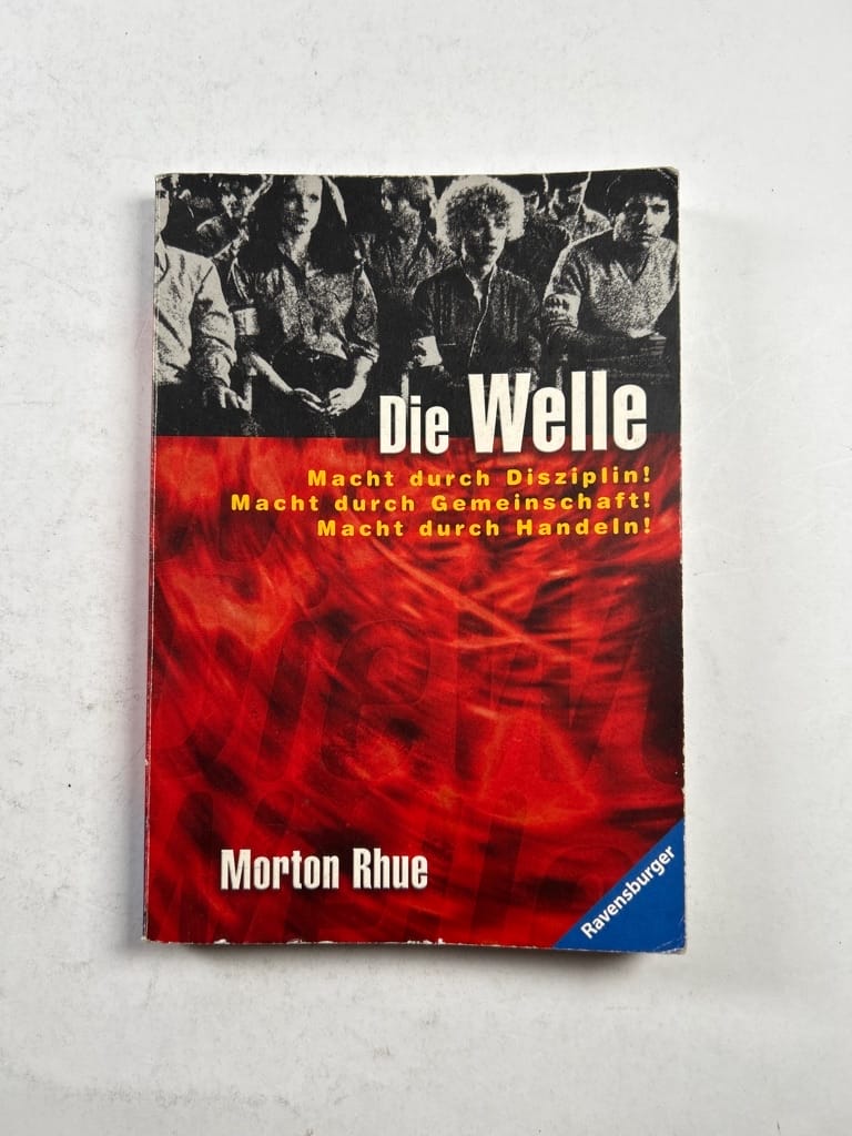Die Welle - Morton Rhue od 19 Kč | Reknihy